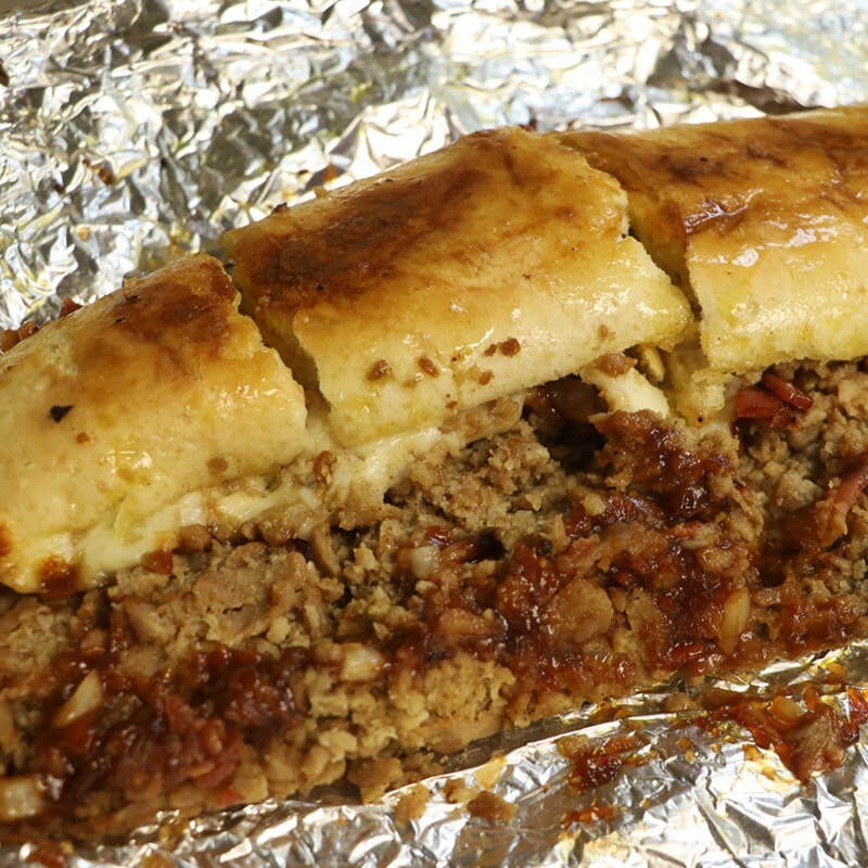 Foot Long Texas BBQ | Steve's Una Pizza